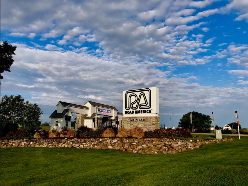 Photos - Road America